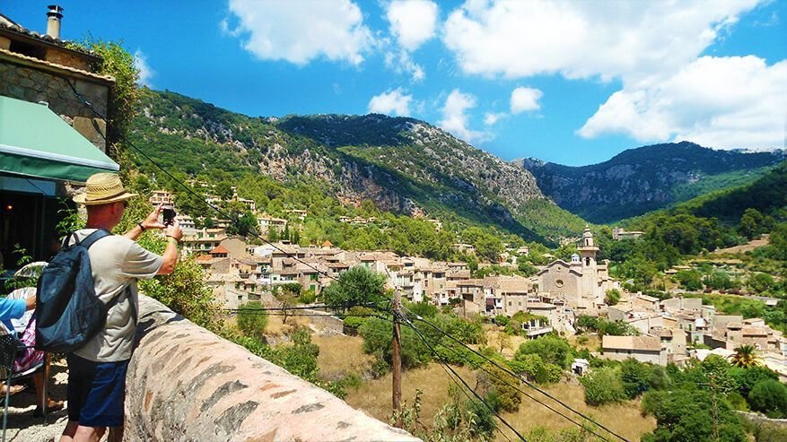 Valldemossa and Deia Village Private Tour from 65.05€